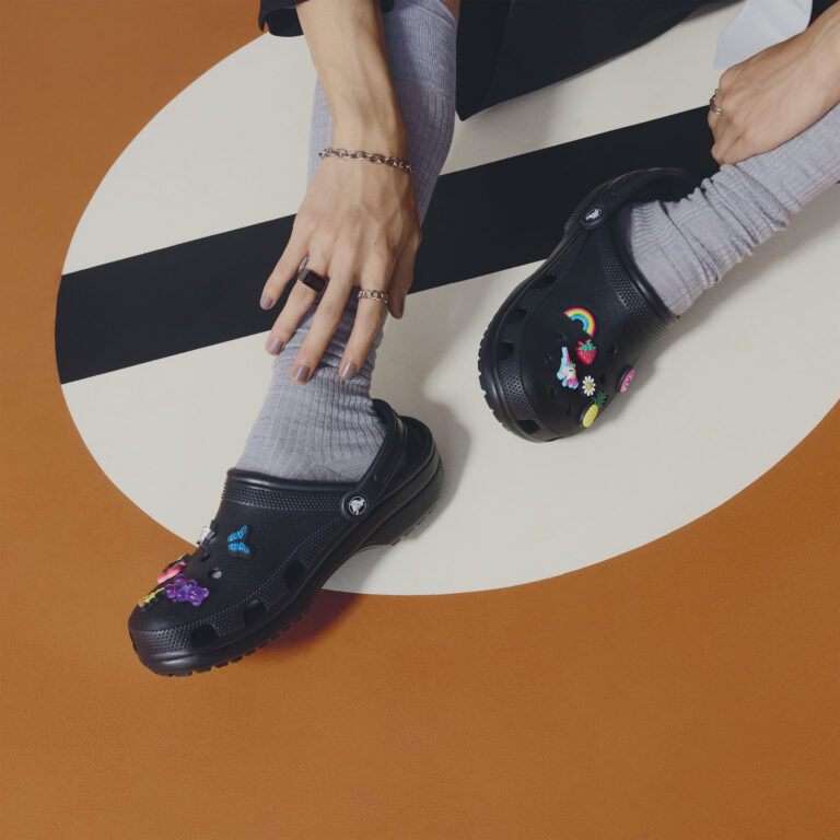 crocs x NOA VISUAL CREATIVE | BULLET株式会社
