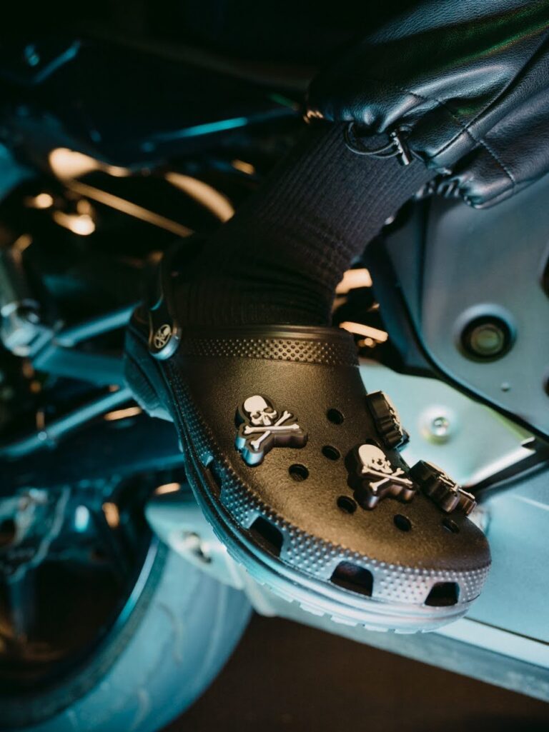 crocs x Mastermind VISUAL CREATIVE | BULLET株式会社